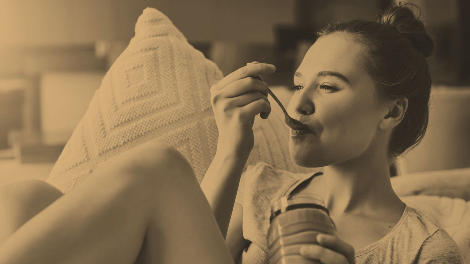 How To Get Rid of a Hangover Headache: 6 Evidence-Based Tips